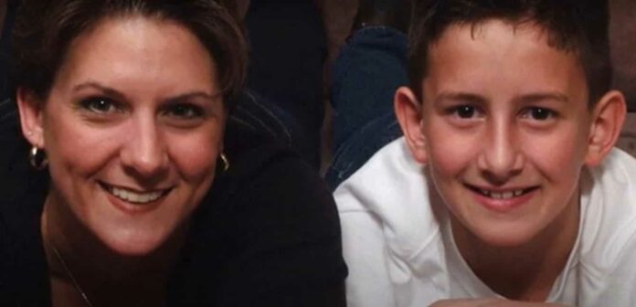 Cari Farver: Who Was She? Where Is Her Son And Mother Now?