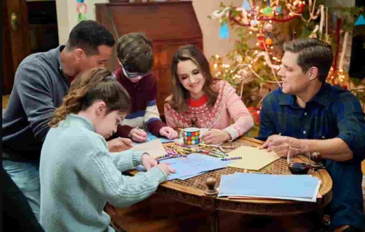 Where Was Rescuing Christmas Filmed? See Locations, Cast