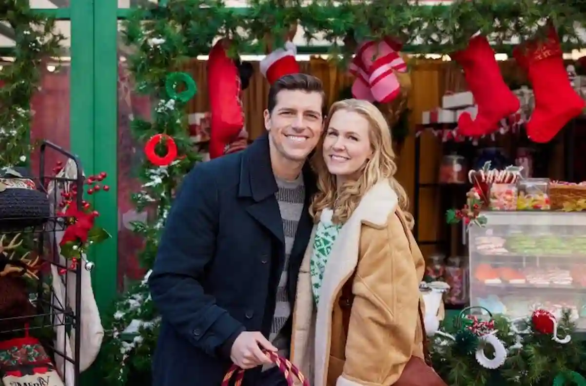 A Carol For Two Filming Locations, Cast, Plot, Streaming Now